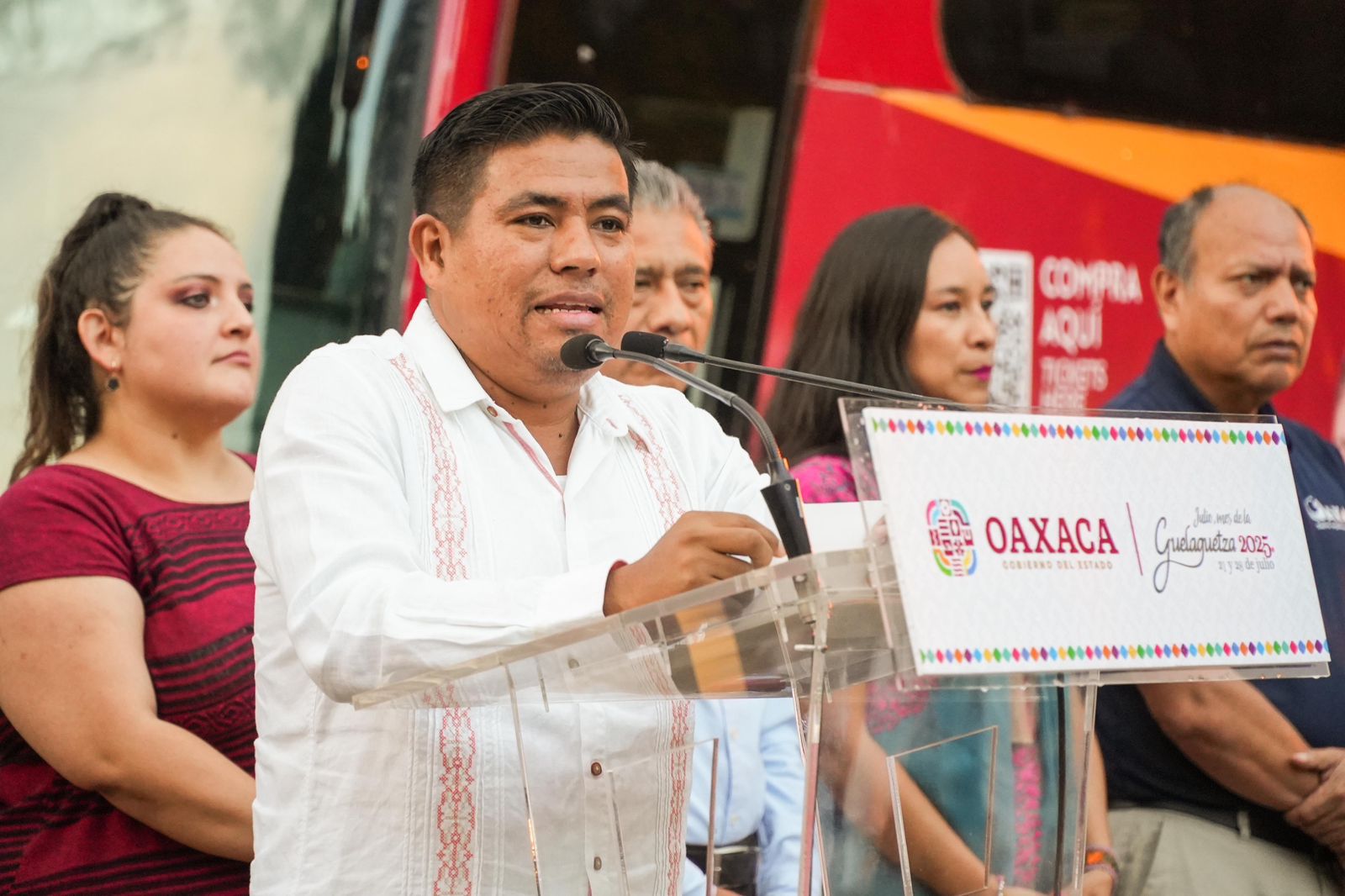 Arriba primer viaje del Turitour Oaxaca a la capital del estado ...